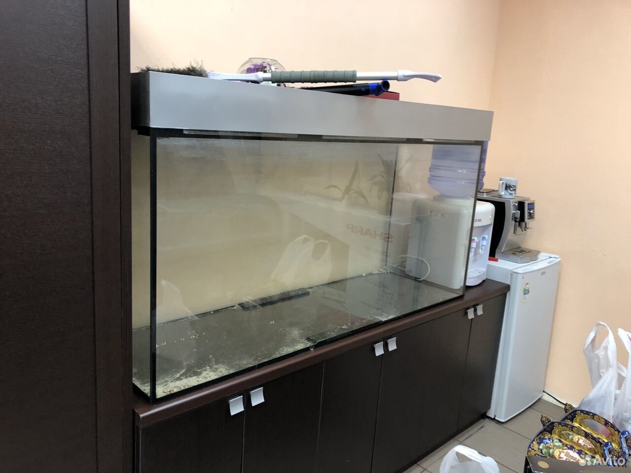 Продаю аквариум 480л с крышкой и тумбой