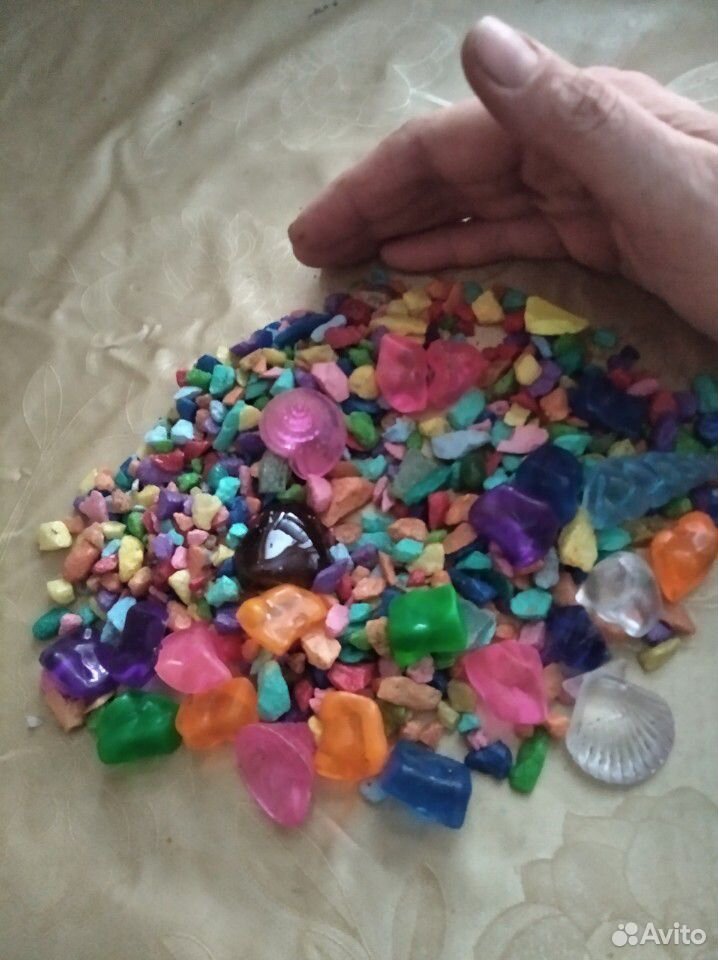 Разноцветный грунт для аквариума