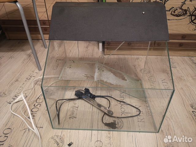 Черепашатник для маленькой черепахи и нагреватель